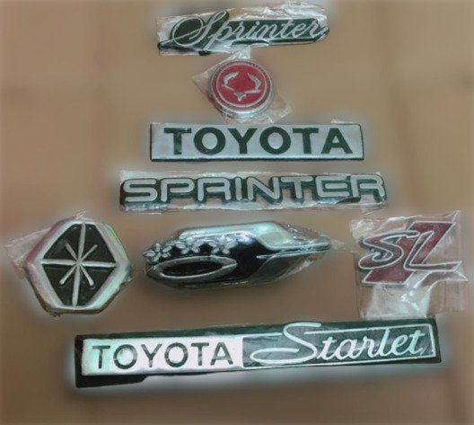 Toyota Starlet & Toyota Sprinter Emblems - Pair of 8 Pieces
