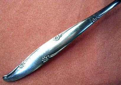ONEIDA COMMUNITY SILVER FLOWER PIERCED SERVING SPOON FLATWARE ...