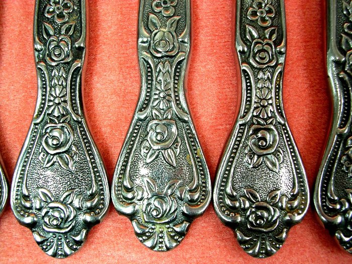 MSI MERCHANDISE SERVICE INC NORMANDY 8 PLACE KNIVES STAINLESS FLATWARE ...