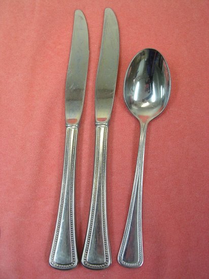 ONEIDA BEADED ARTISTRY BELFORD NEEDLEPOINT ONEIDACRAFT 1881 ROGERS 3pc ...