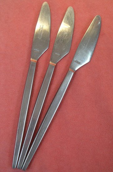 HULL PRINCESS LILLIAN 3 PLACE KNIVES STAINLESS STEEL FLATWARE SILVERWARE