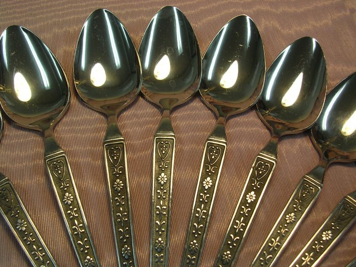 RIVIERA CORDOVA 9 TEASPOONS EXC! STAINLESS FLATWARE SILVERWARE