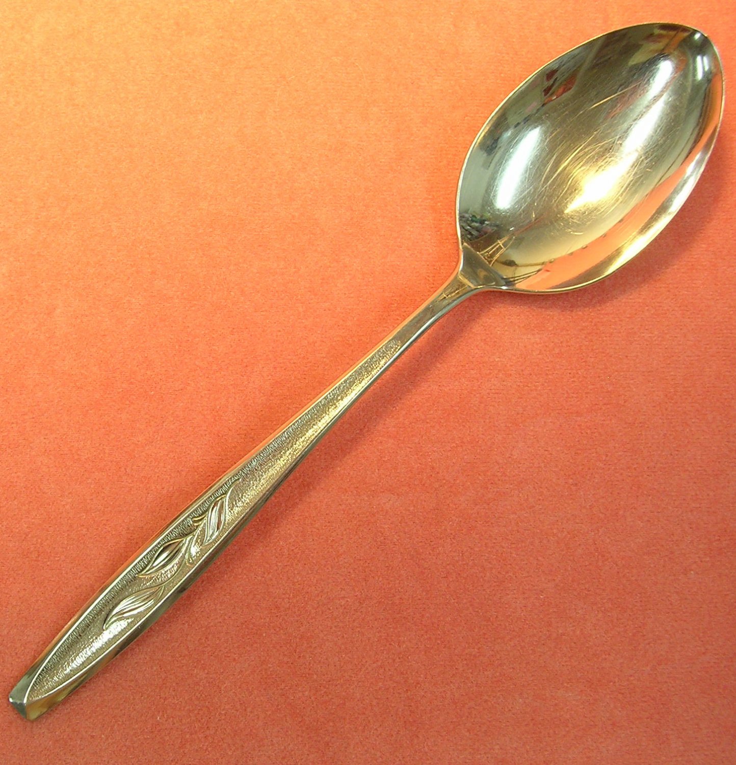 INTERNATIONAL ALLURE SERVING SPOON INSICO STAINLESS FLATWARE SILVERWARE