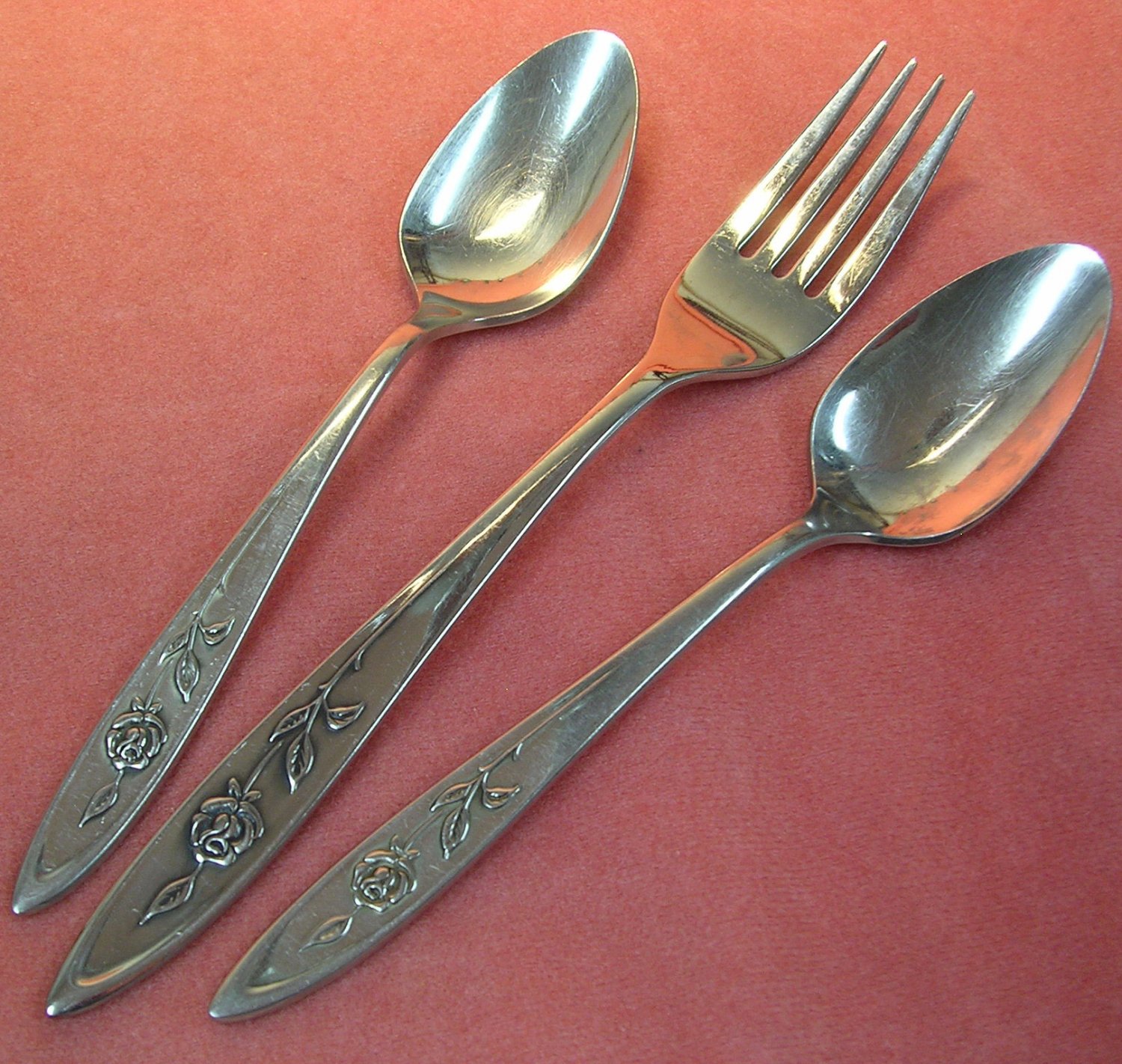 ONEIDA MY ROSE FORK & 2 TEASPOONS COMMUNITY STAINLESS FLATWARE SILVERWARE