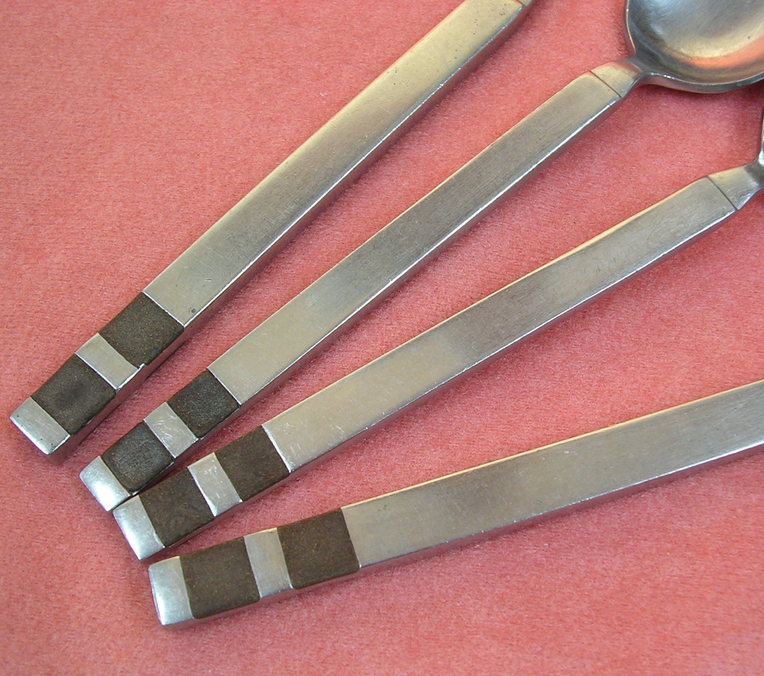 STANLEY ROBERTS CROSSPOINT SUGAR, TEASPOON &2 KNIVES STAINLESS FLATWARE ...