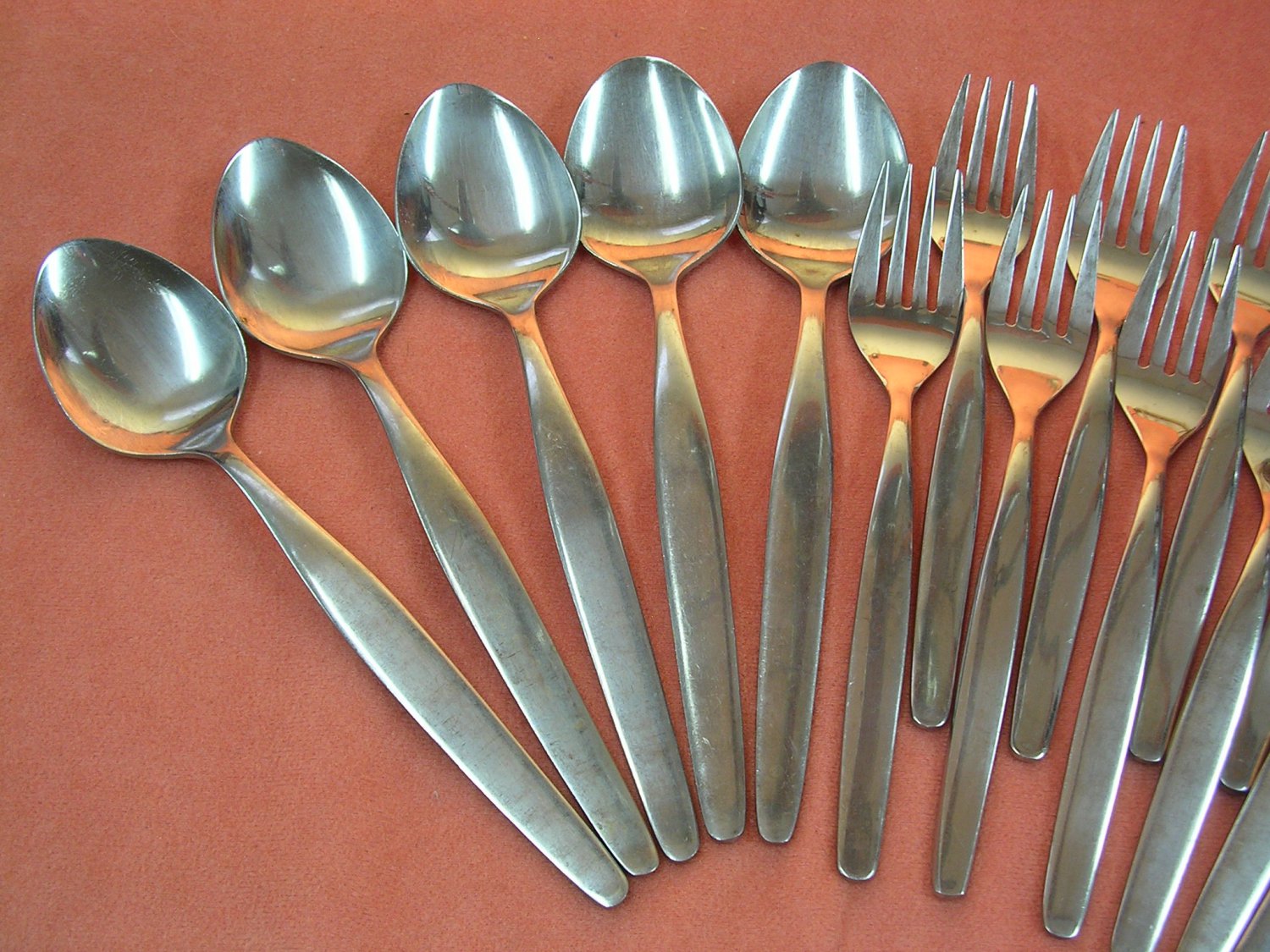 REED & BARTON RDS 9 RDS9 18pc SELECT STAINLESS FLATWARE SILVERWARE