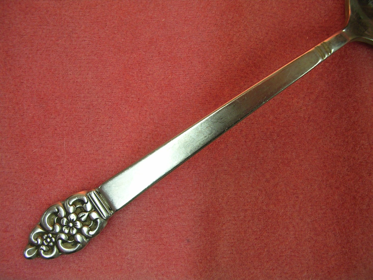 Oneida Nordic Crown Teaspoon Deluxe Stainless Flatware Silverware