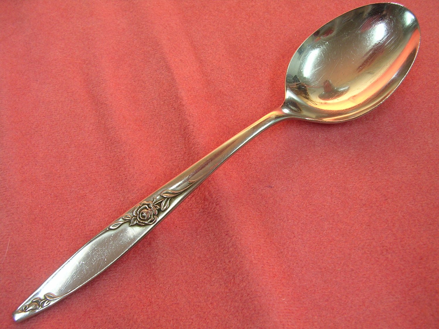 ONEIDA TWILIGHT ROSE PLACE SPOON WEST BEND STAINLESS FLATWARE SILVERWARE