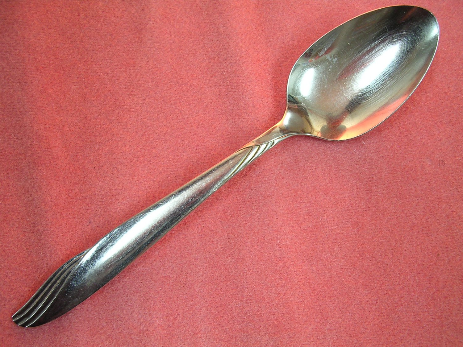 ONEIDA LTD OHS 5 OHS5 TEASPOON STAINLESS FLATWARE SILVERWARE