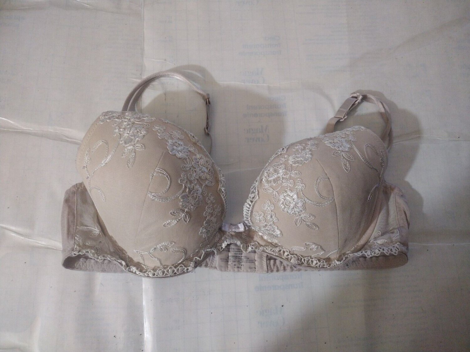Women's Defective Bra Ambrielle Brand Size 36C Underwire.