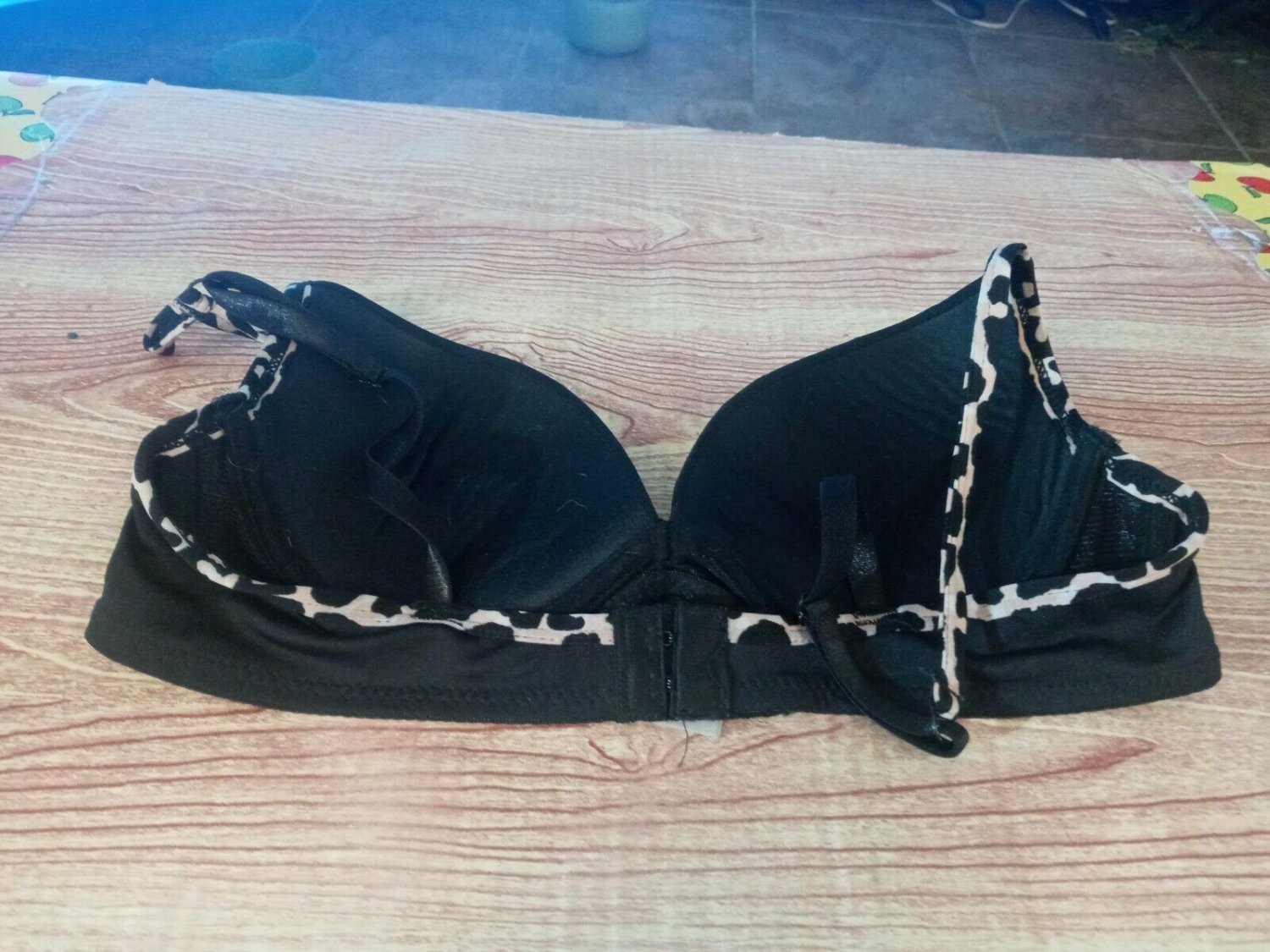 Women's Bra Animal Print Size 34A Underwire.