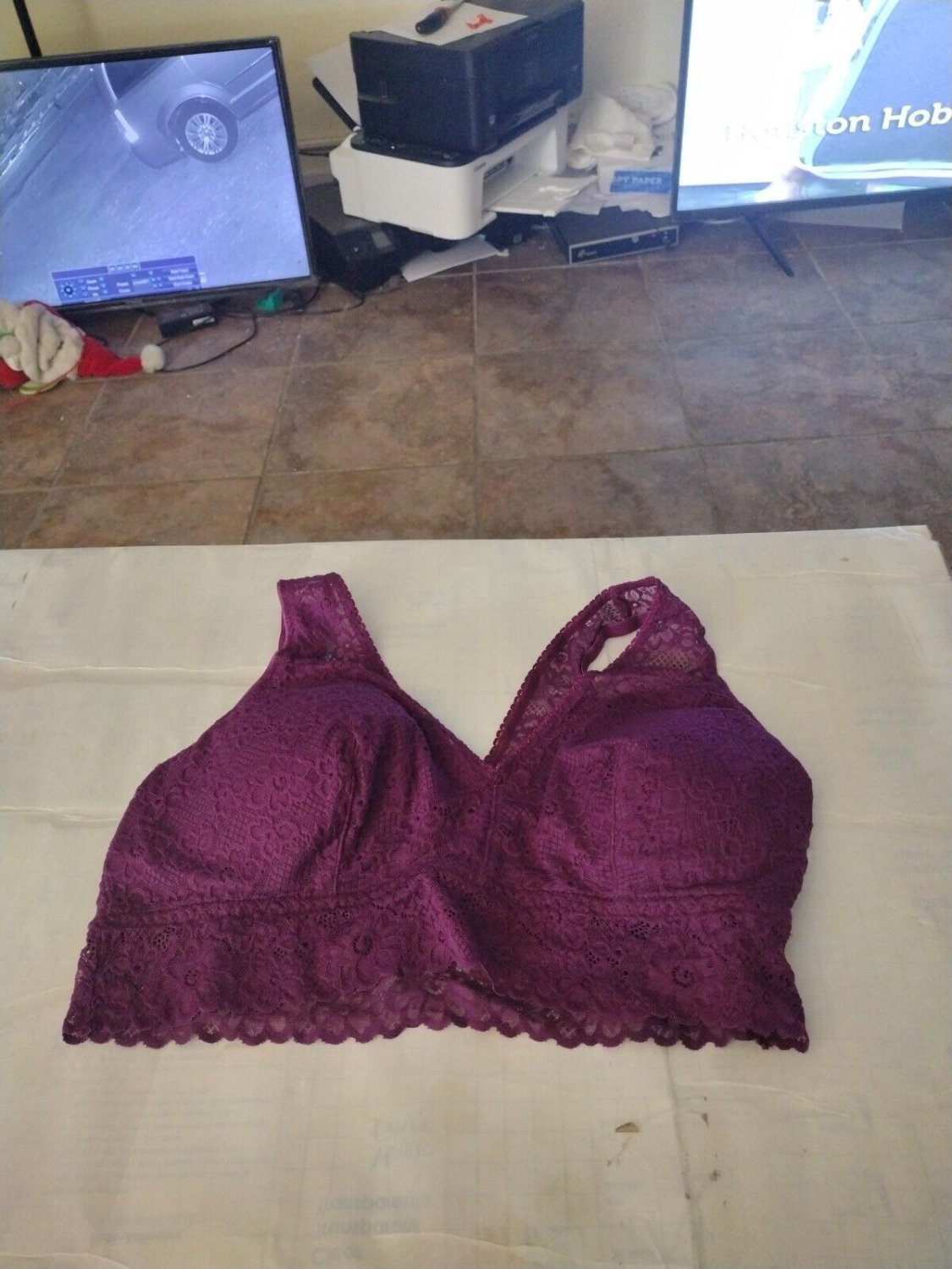 Women's Defective Bra So Brand Size 1X Wire Free.