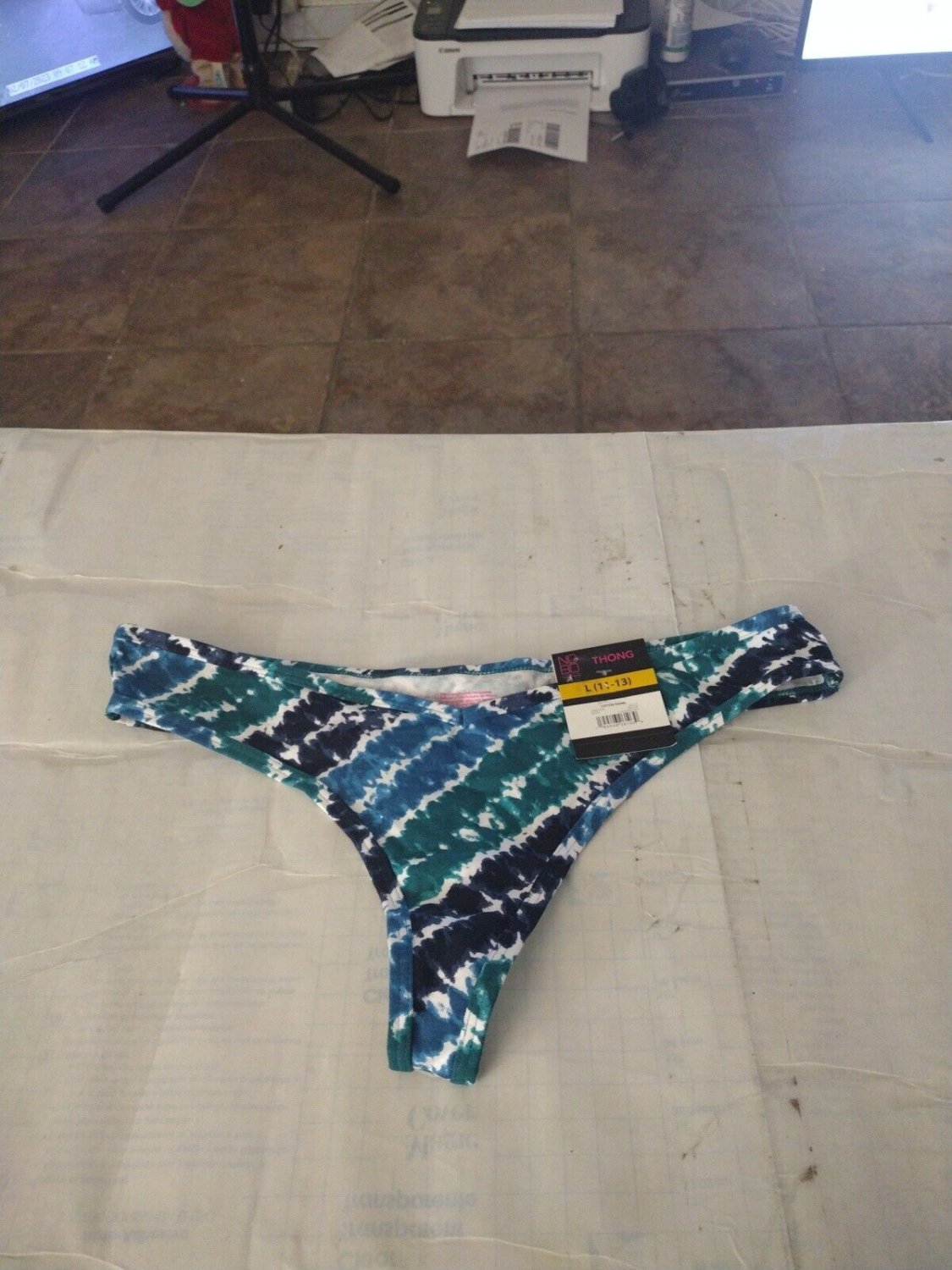 Womens Thong Panties No Boundaries Brand Size Large 11 13 Nwt