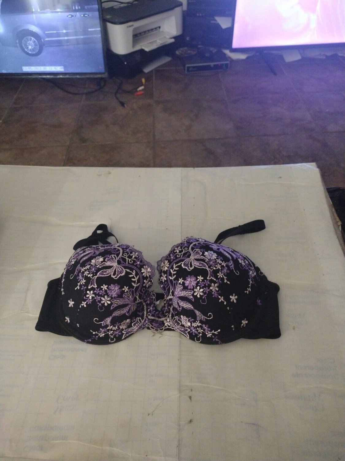 Women's Bra Cabernet Brand Size 36D Underwire.