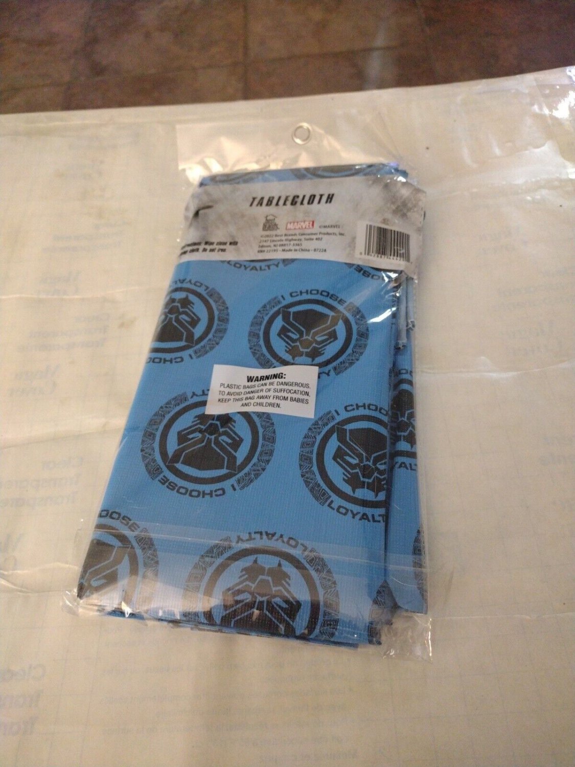 Marvel's Black Panther WAKANDA FOREVER Party Tablecloth 52" x 70" New fun