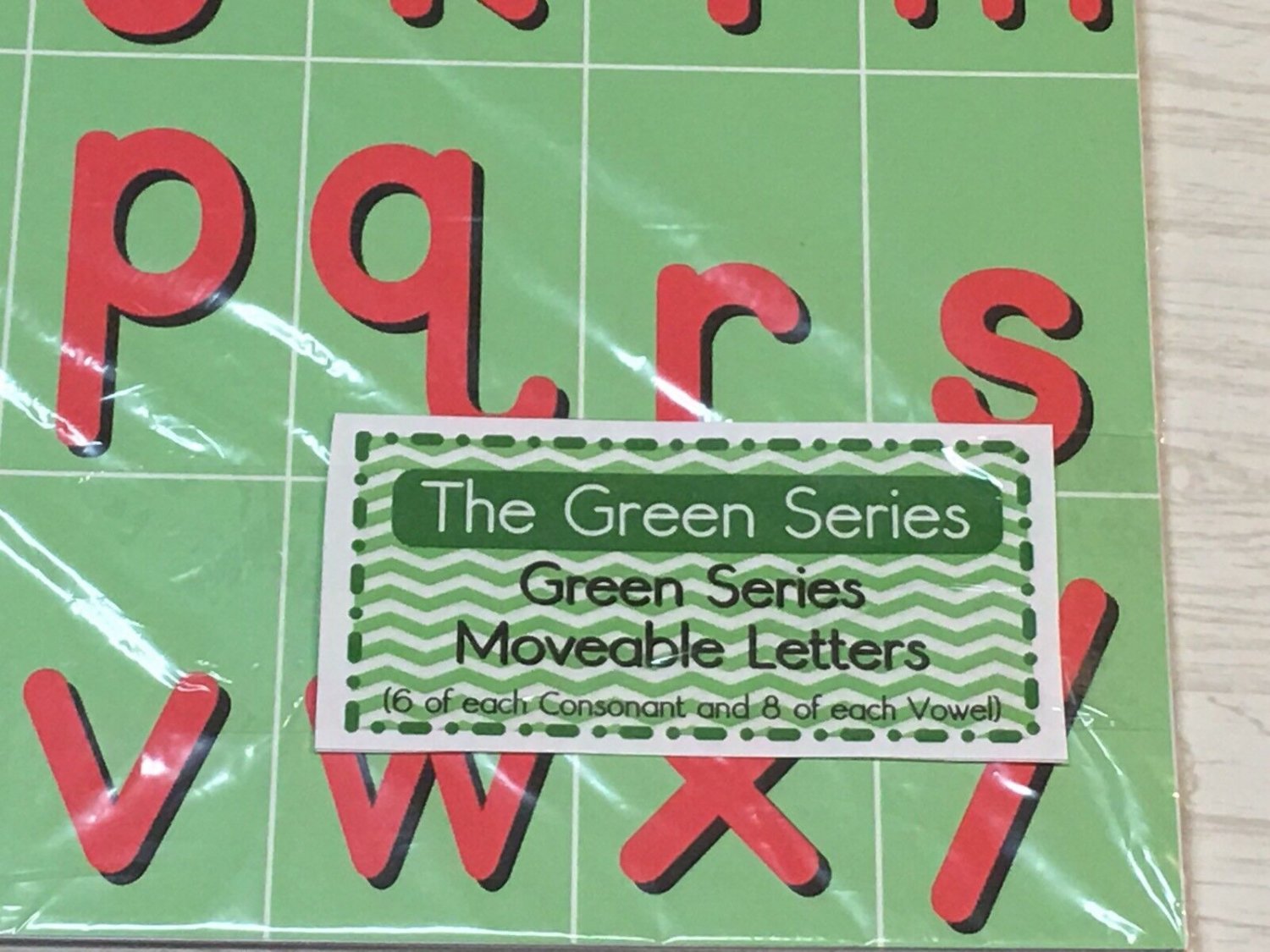 The Green Series - Movable Alphabet / Green Background - Montessori Set