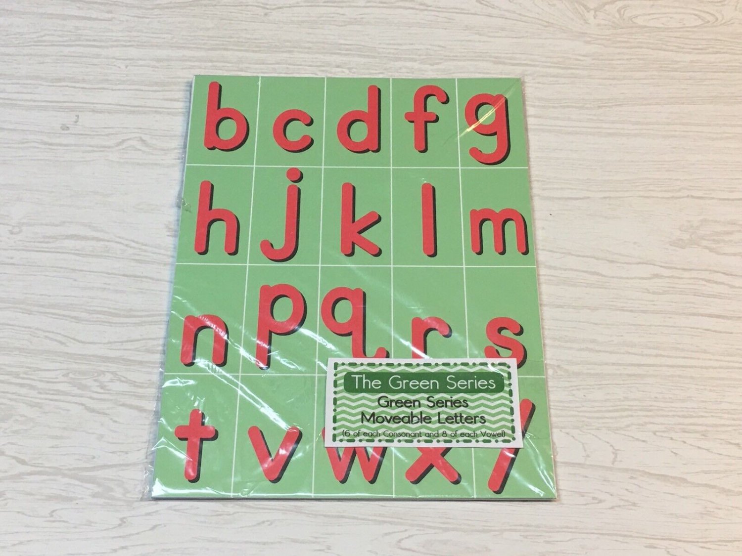 The Green Series - Movable Alphabet / Green Background - Montessori Set