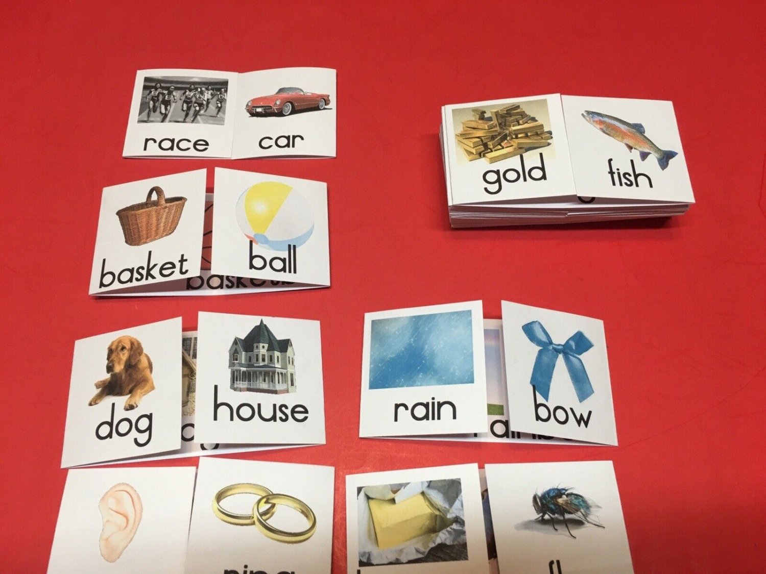 Compound Words - Cards for Learning Center - 33 Flip Cards - Activity Cards
