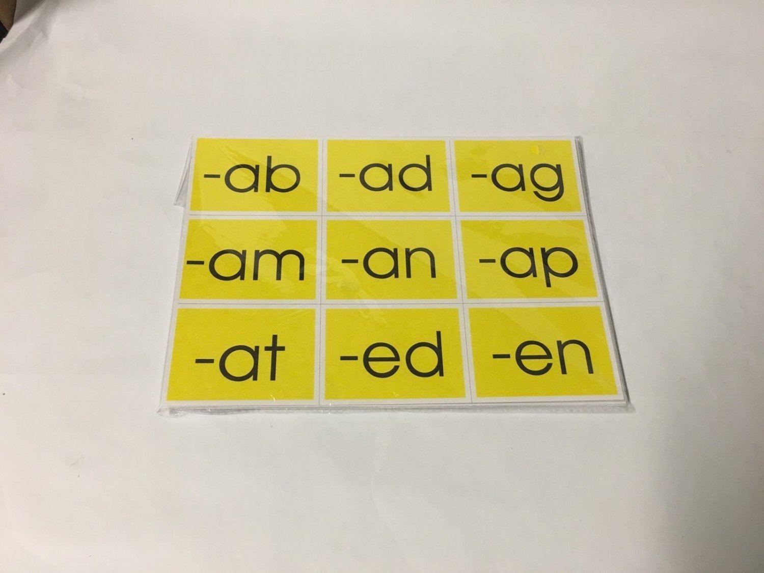 CVC Word families - Perforated - Pocket Chart Card set