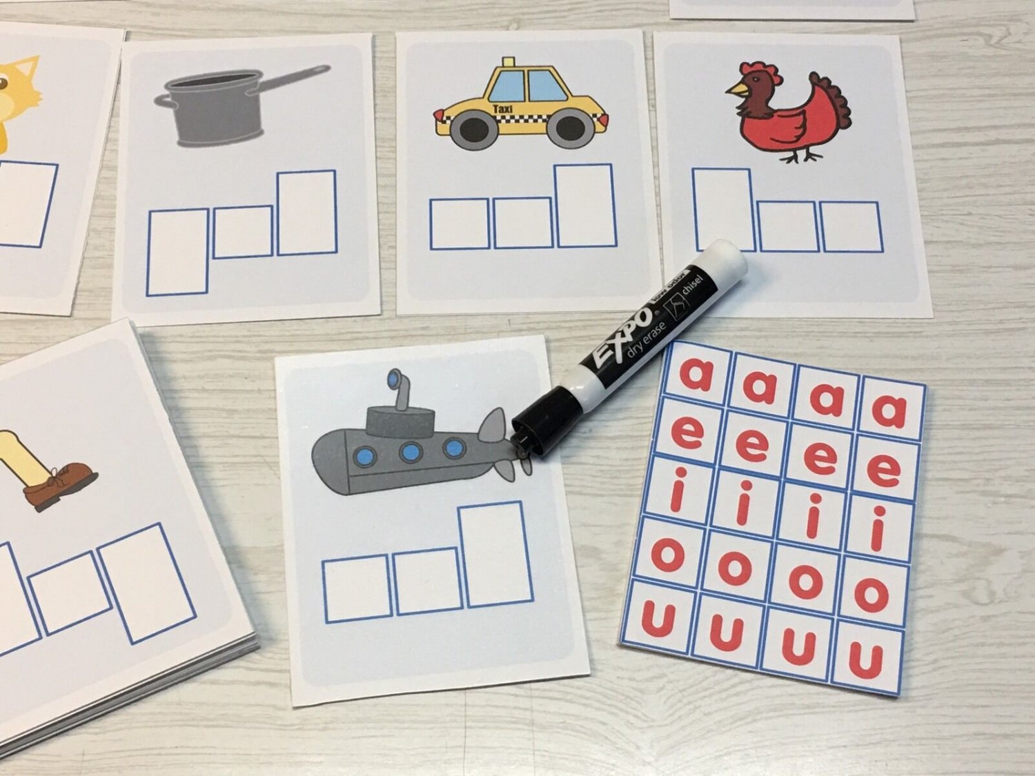 CVC Words Phoneme Frames Card Set & Movable Letter Tiles - LAMINATED
