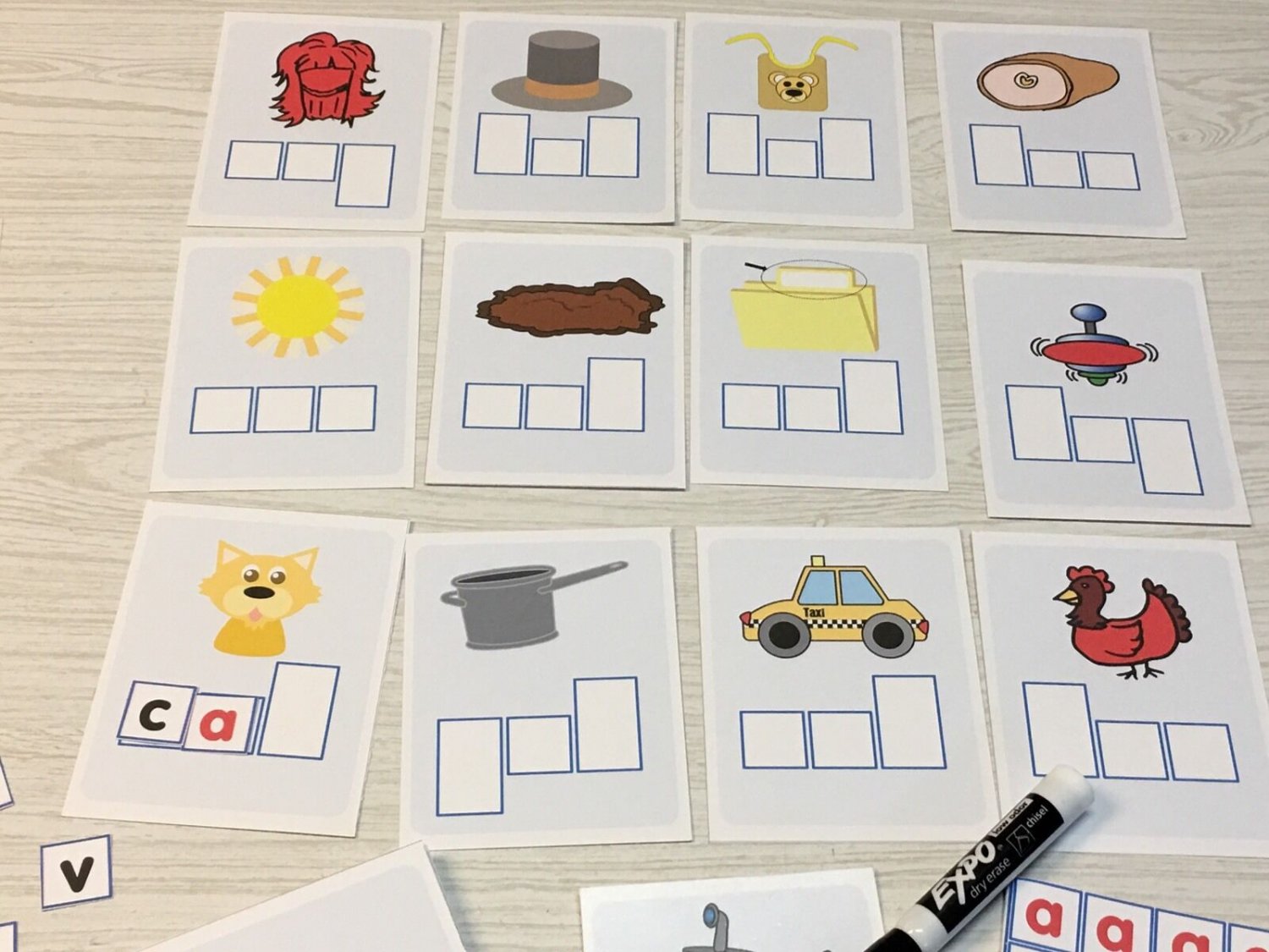 CVC Words Phoneme Frames Card Set & Movable Letter Tiles - LAMINATED