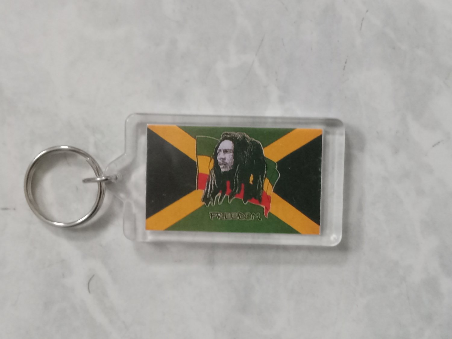 BOB MARLEY FREEDOM FLAG 1 5/8 X 2 1/2 INCHES KEY CHAIN BOTH SIDES ARE ...