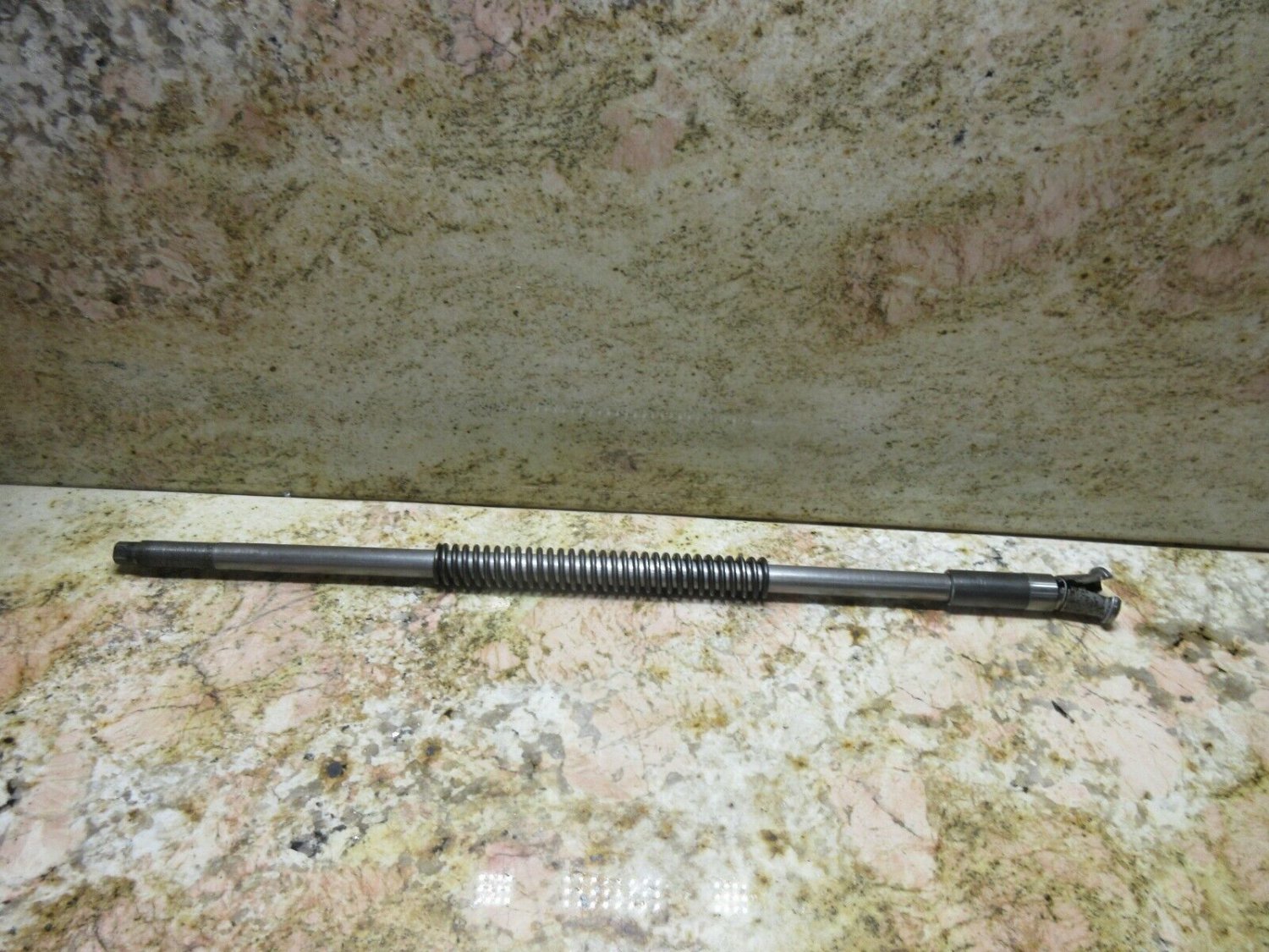 OKUMA MC-40VB CNC VERTICAL MILL SPINDLE HEAD DRAW BAR