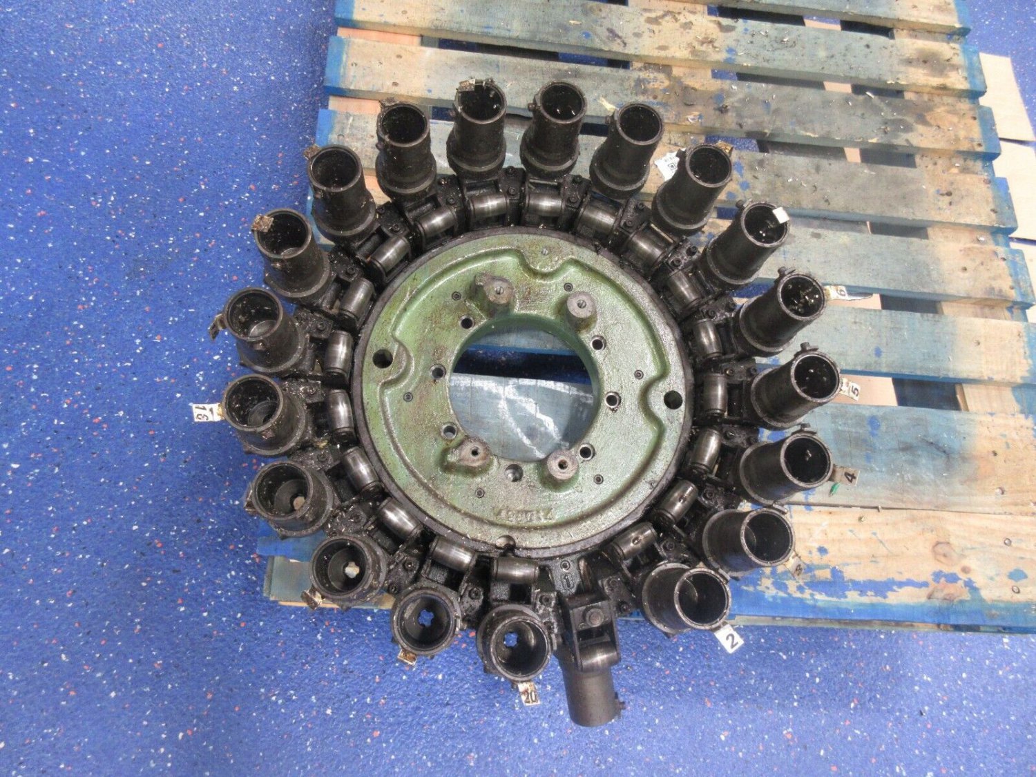 MORI SEIKI MV-40B CNC VERTICAL MILL ATC TOOL CHANGER CAROUSEL HOLDER