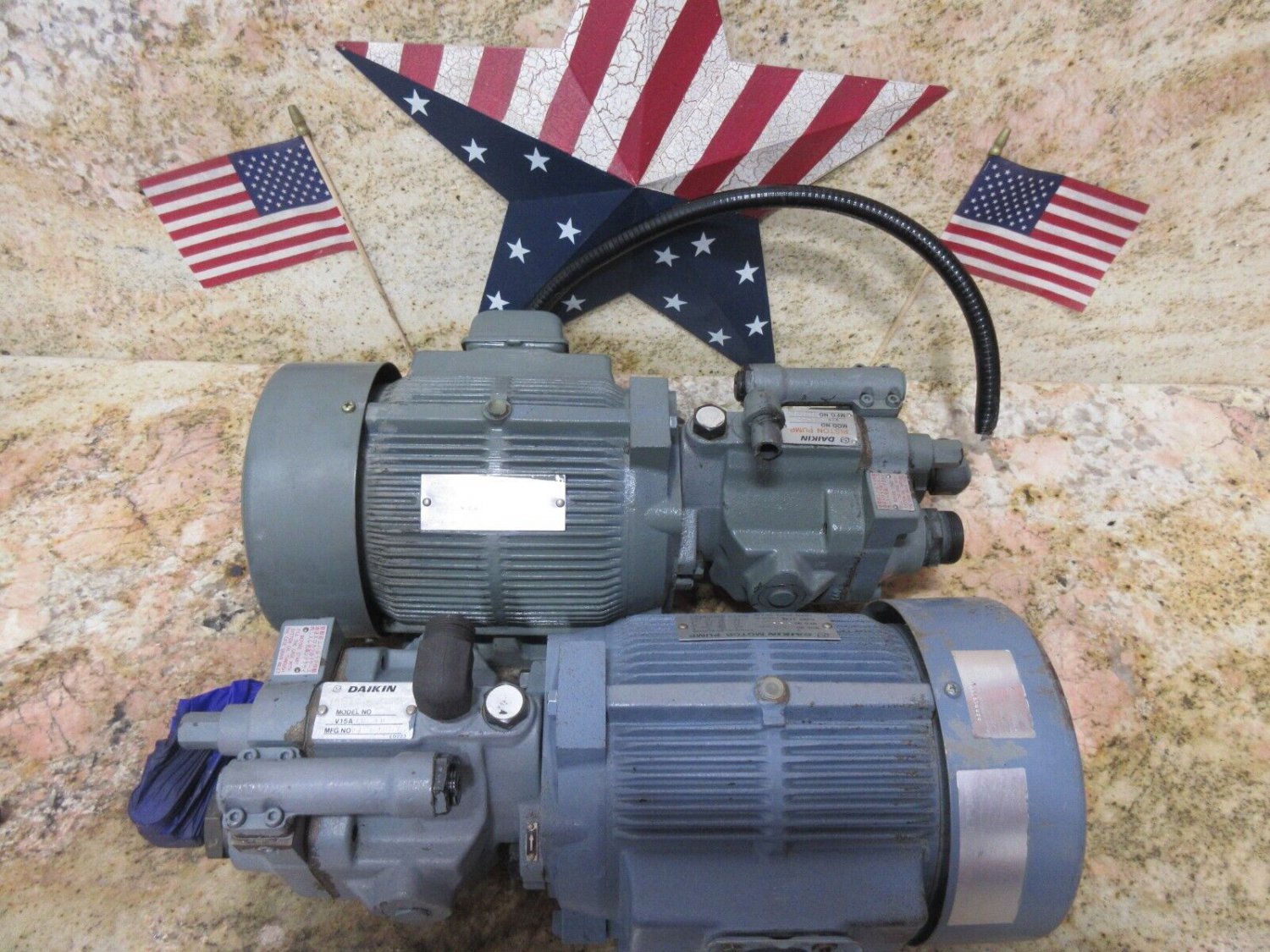 DAIKIN MOTOR PUMP HYDRAULIC OIL M15A1-2-30 V15A1R-40 VI5AIR-40 V15A1R ...