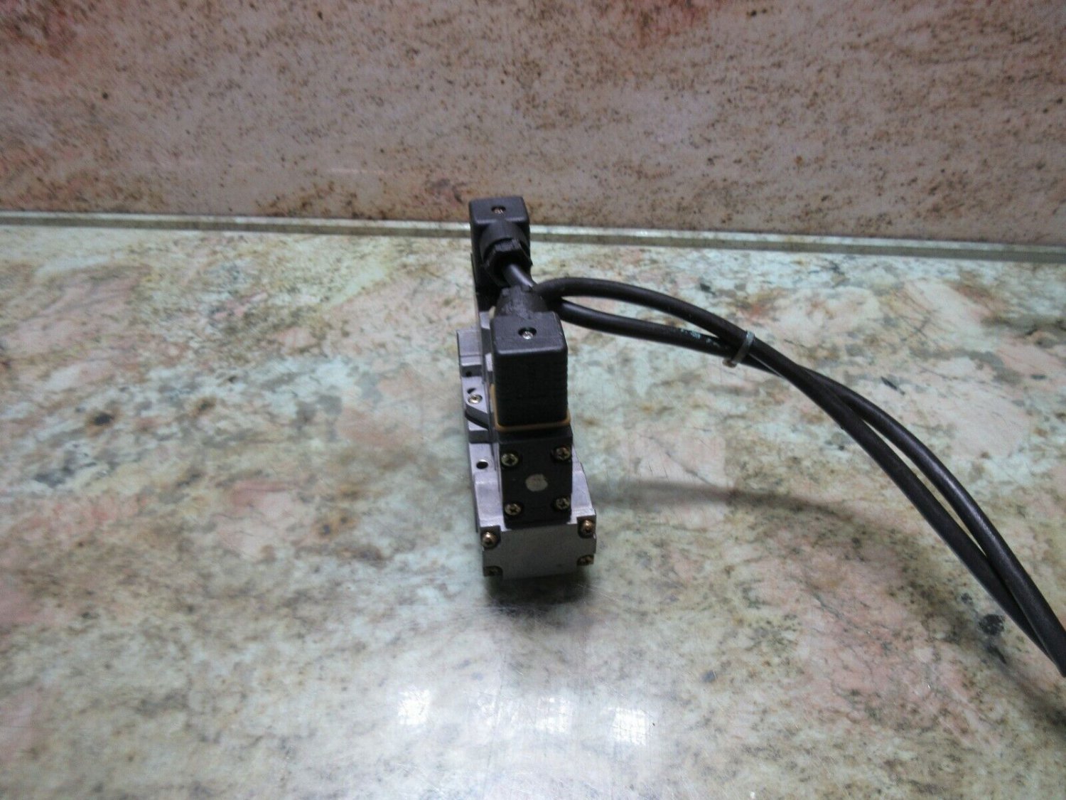 CKD VALVE 4F440- OKUMA LR15 CNC LATHE