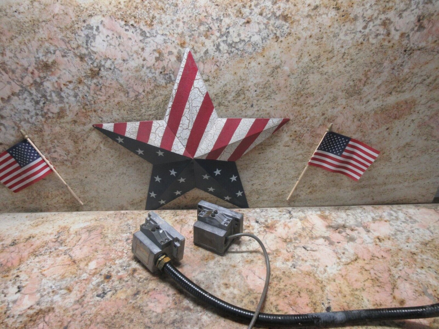 OMRON LIMIT SWITCH D4MB-241 10A 250V IP67 NAKAMURA TMC-2 CNC LATHE EACH 1