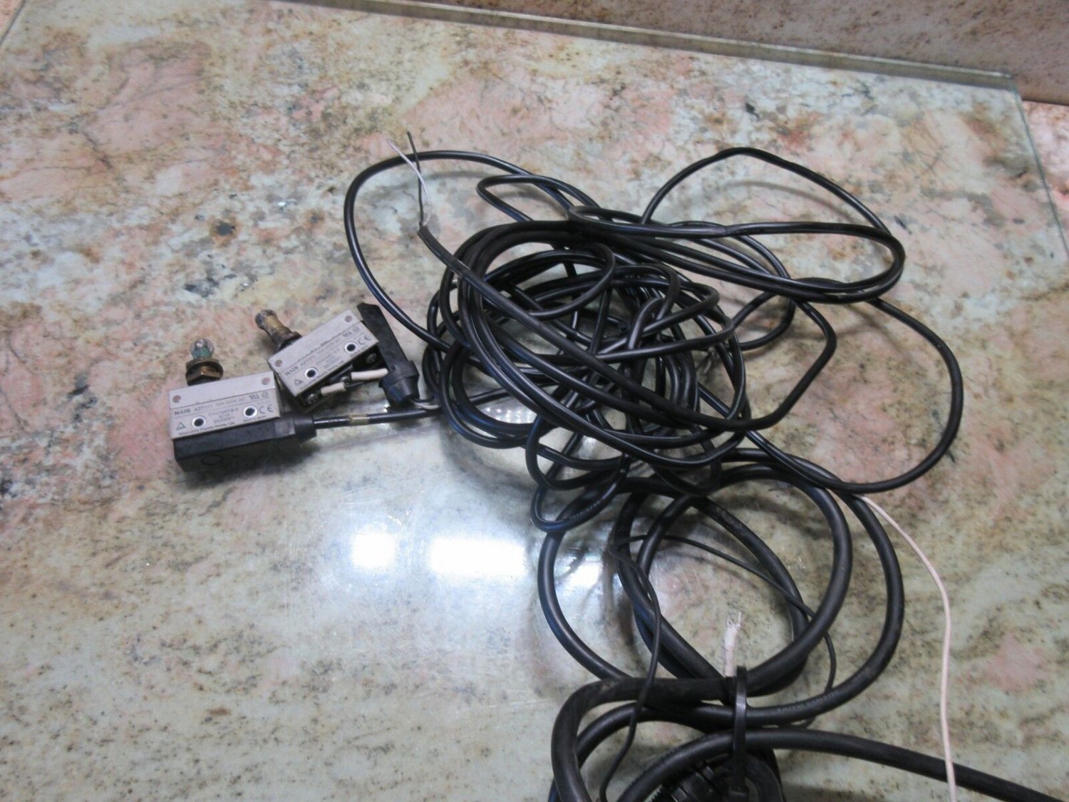 MATSUSHITA NAIS SAFETY SWITCH AZ7311 AC EN60947-5-1 AC15 CINCINNATI ...