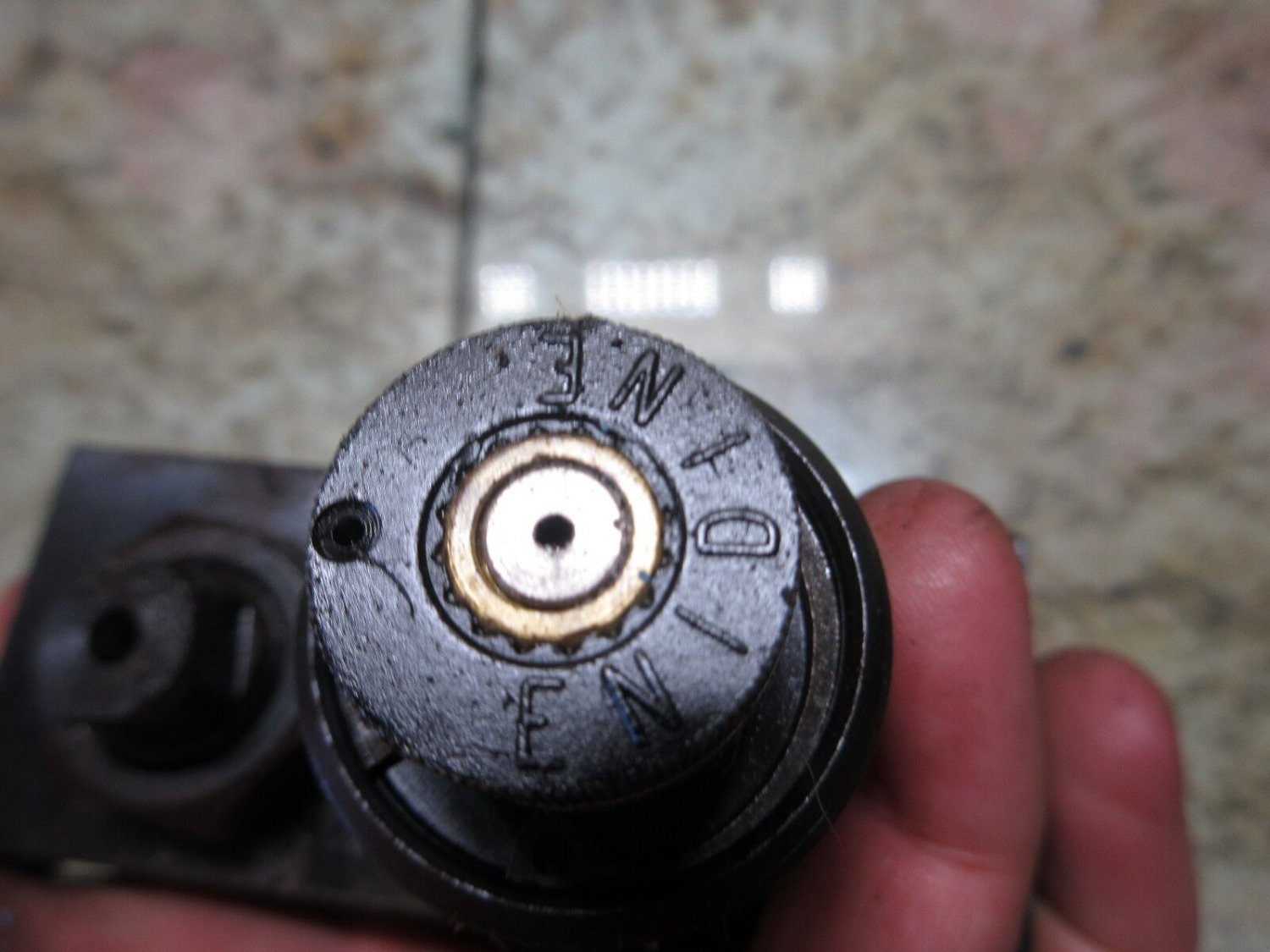 TONGIL SAEILO MACH 3A CNC HORIZONTAL MILL VALVE ENIDINE SHOCK ABSORBER ...