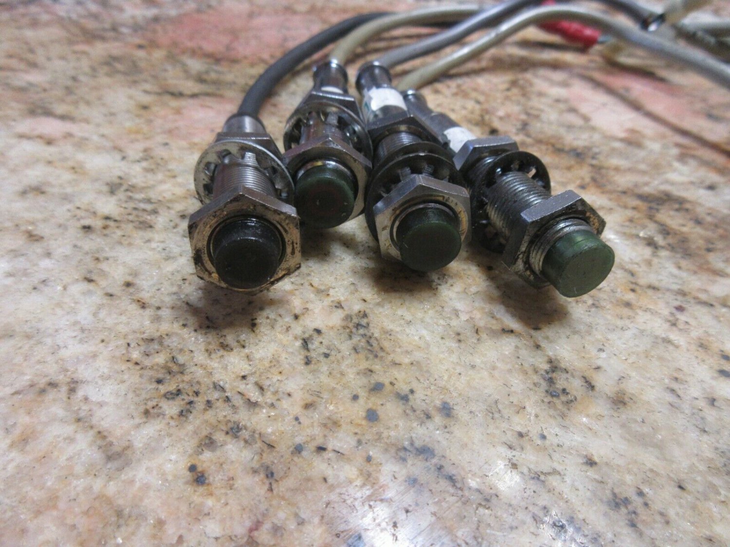 OOYA RE-1MV 6M CNC VERTICAL MILL PROXIMITY SWITCH SENSOR SPINDLE LOT OF 4