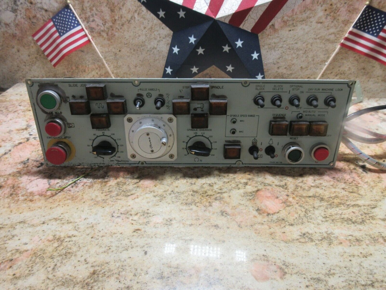 OKUMA LB15-1S CNC LATHE MAIN OPERATOR CONTROL PANEL E5403-183-749 MGN-10BN