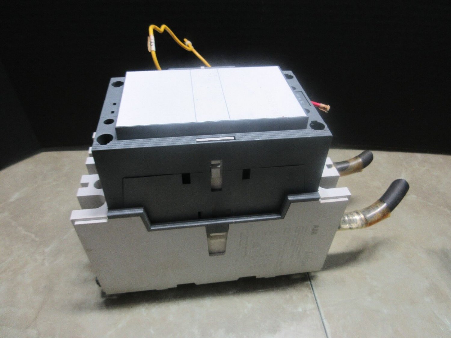 ABB WELDING CONTACTOR A185W-30 ATK185 CNC EDM BREAKER