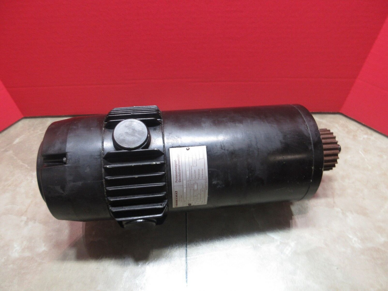 INDRAMAT SERVO MOTOR MDC10.20F/MMA-0/S06 31547 MDC10.20F/MMA-0/S06 MAHO ...