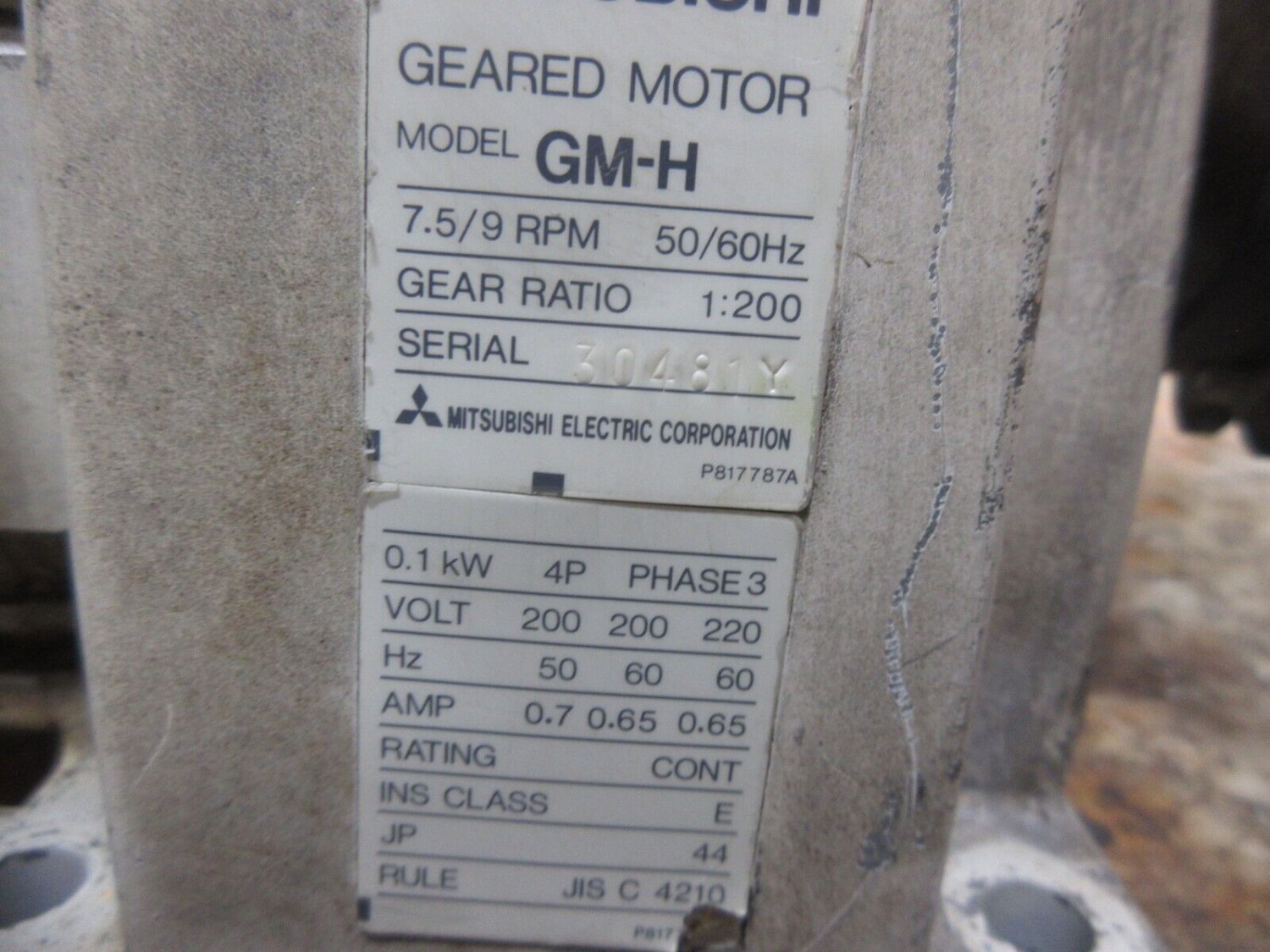 MITSUBISHI GEARED MOTOR GM-H 0.1KW 4P AHL33P 250V +00V 5A 7.5/9 RPM