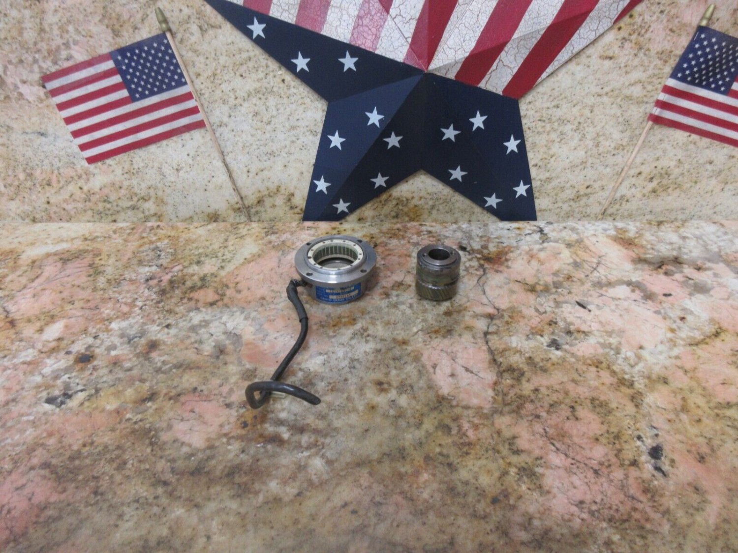 OKUMA SPINDLE MOTOR SANYO DENKI BRUSHLESS RESOLVER 101-7801