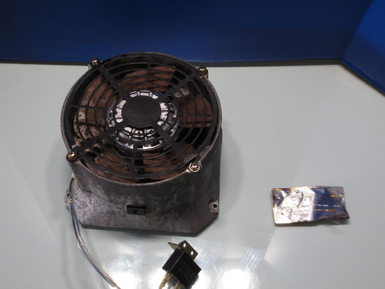 YASKAWA AC SPINDLE MOTOR FAN UNIT UAASKA-06DKK12 REV.A