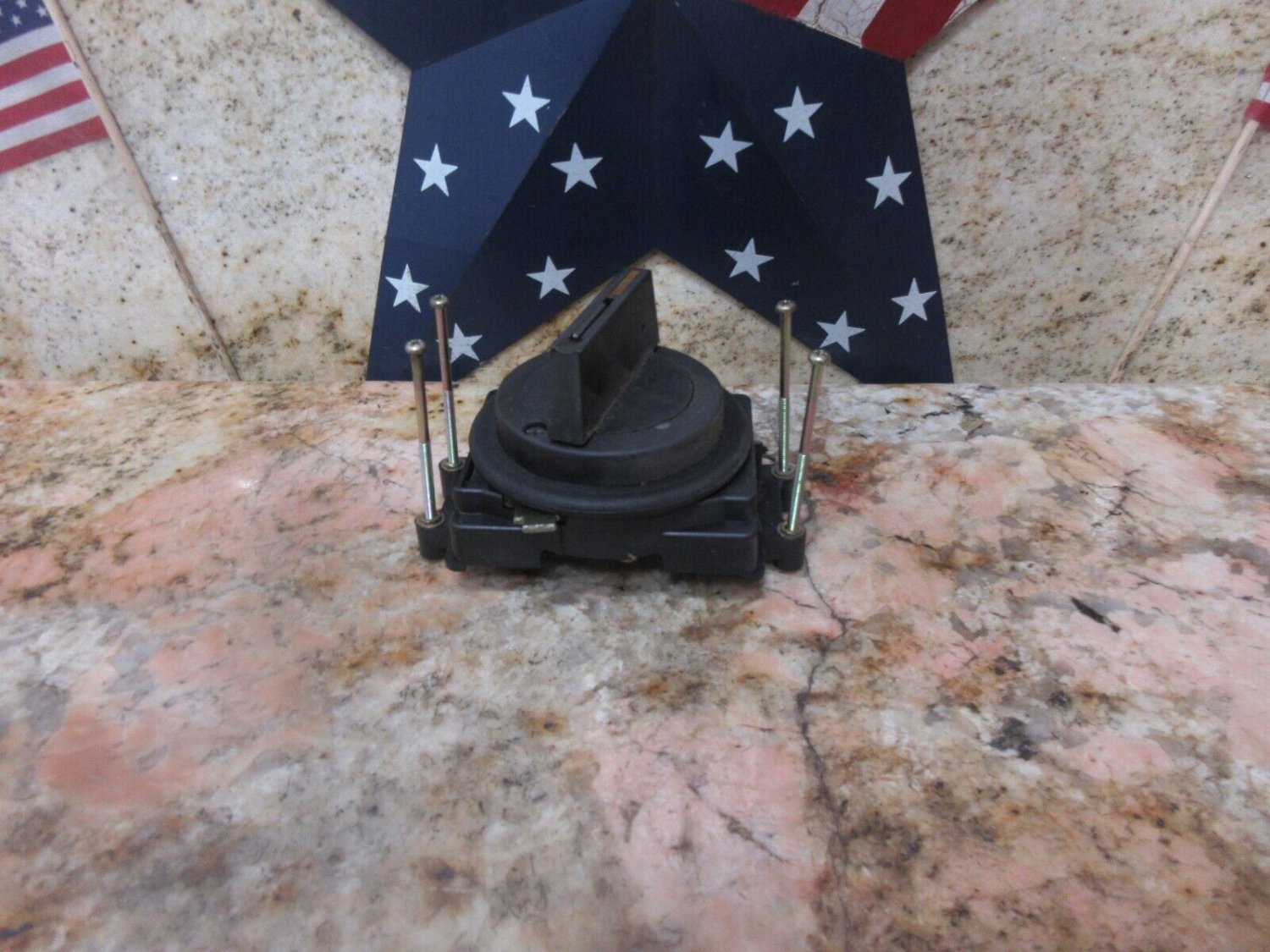 OKUMA MC-500H CNC MAIN POWER FUJI ON/OFF TRIP SWITCH BZ-N40B