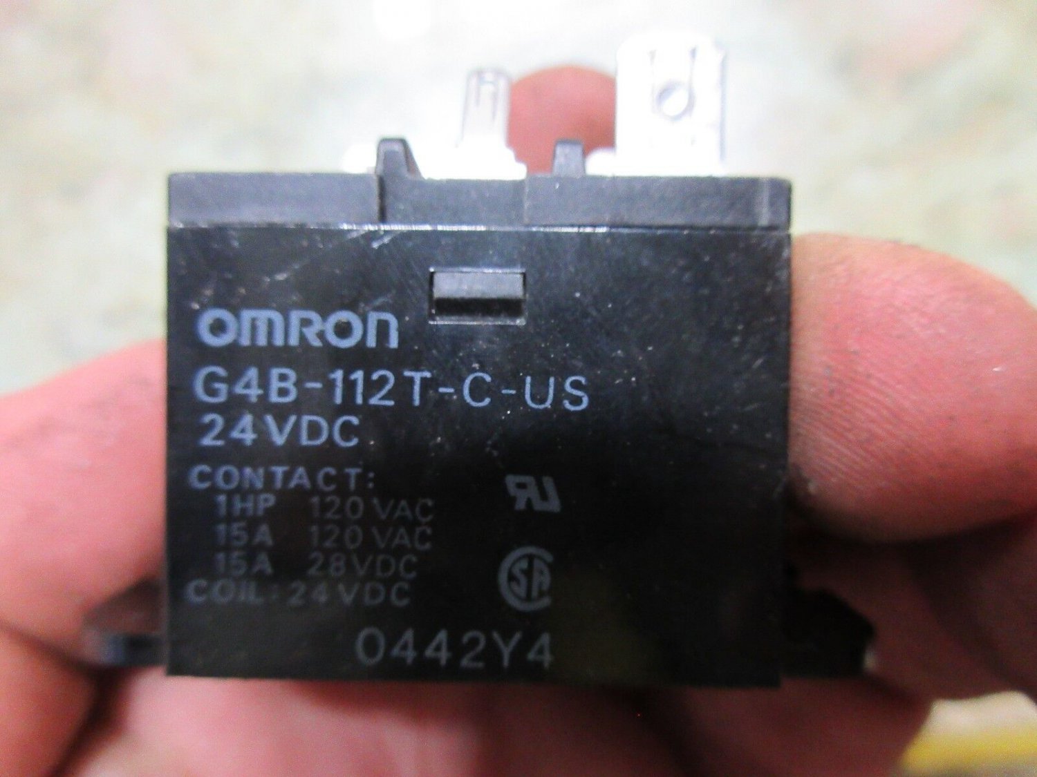 OMRON SAFETY SWITCH G4B-112T-C-US 24VDC 0442Y4 CNC LOT OF 2