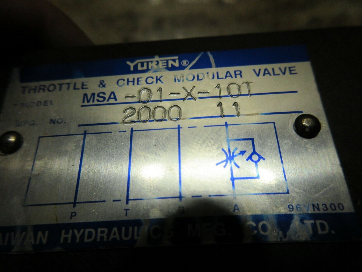 YUKEN THROTTLE & CHECK VALVE MSA-01-X-10T MFG 2000 11 96VN300
