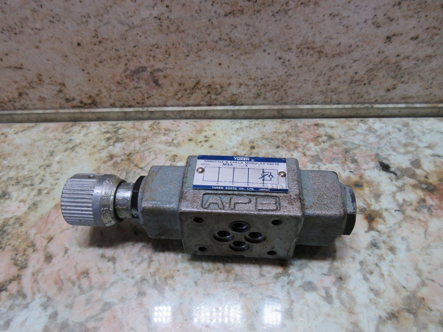 YUKEN THROTTLE CHECK VALVE MSA-01-X-30 CNC