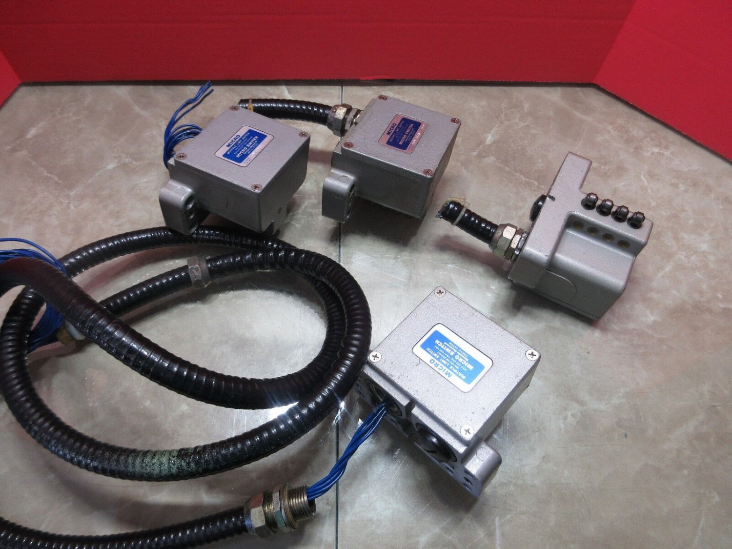 YAMATAKE MICRO MULTIPLE LIMIT SWITCH UNIT LDV-5410 11-8411 CNC LOT OF 3