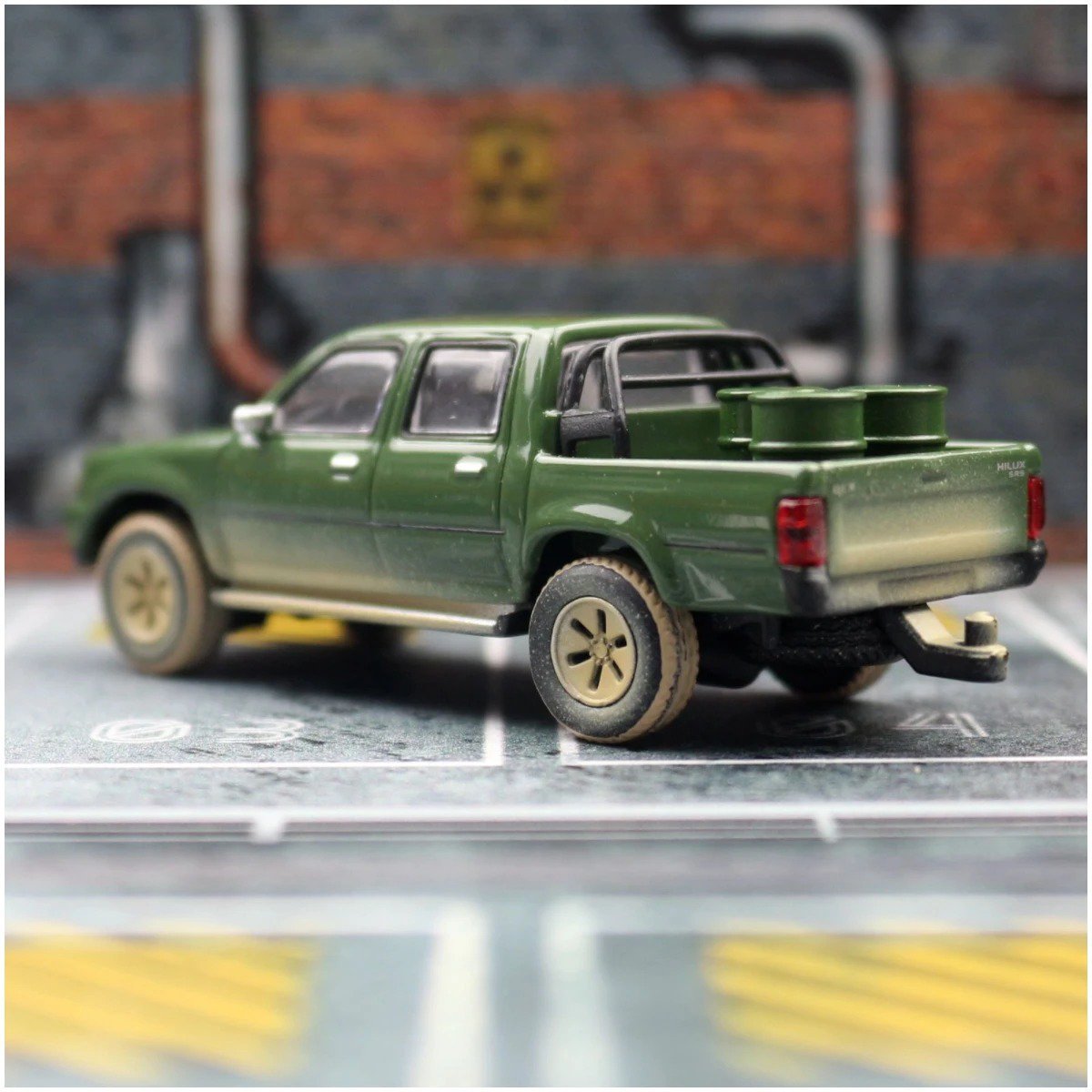 1_64 TOYOTA Hilux Pickup Truck Miniature JKM 1_64 Toy Car Vehicle ...