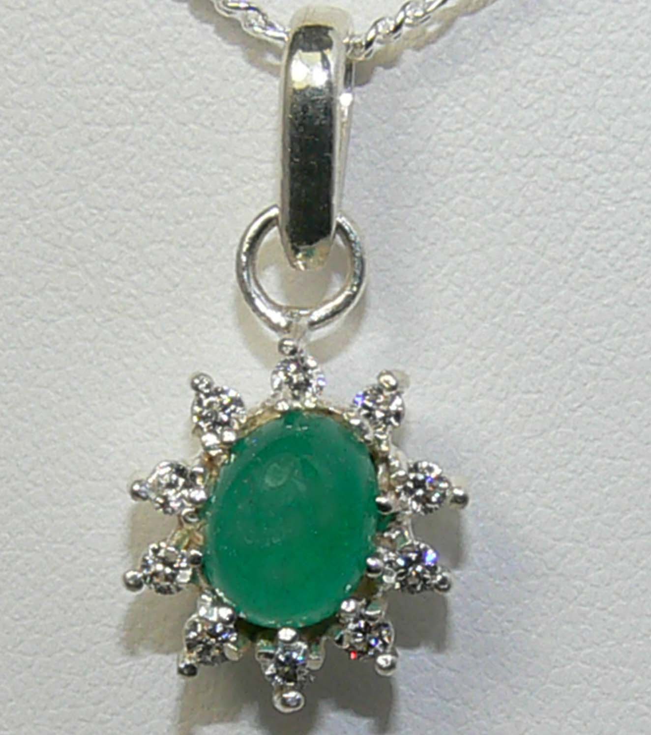 NATURAL COLOMBIAN EMERALD CABOCHON SILVER PENDANT