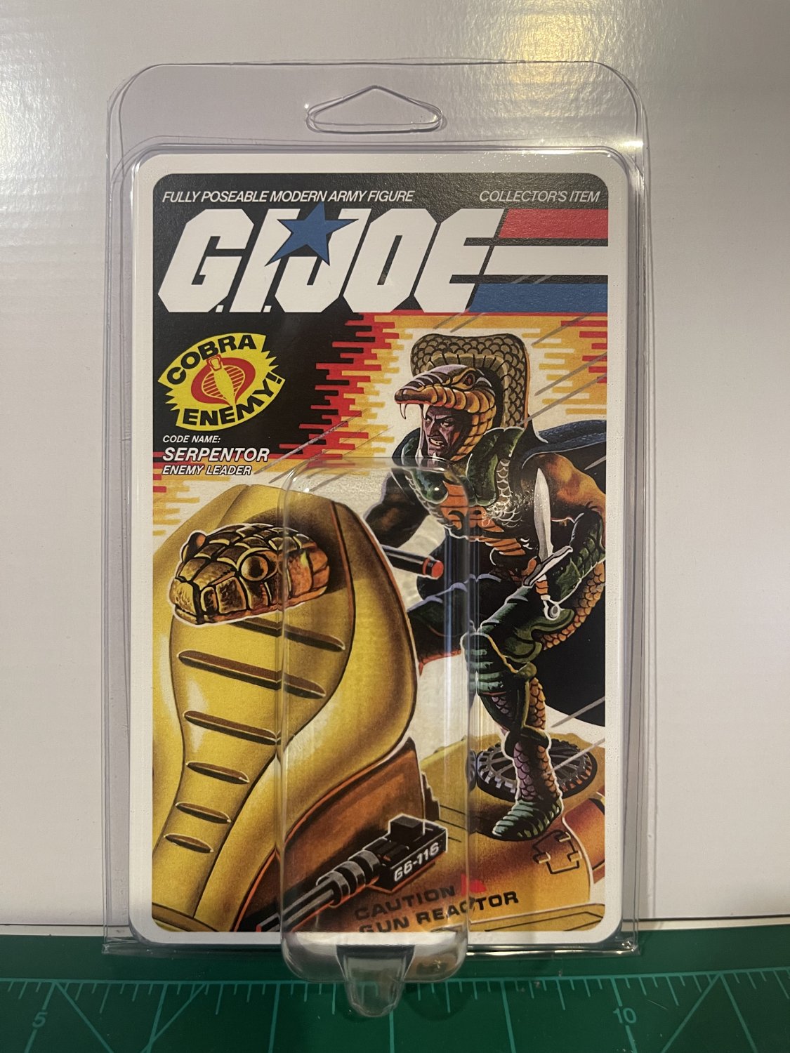 GiJoe Serpentor Clamshell Display Case
