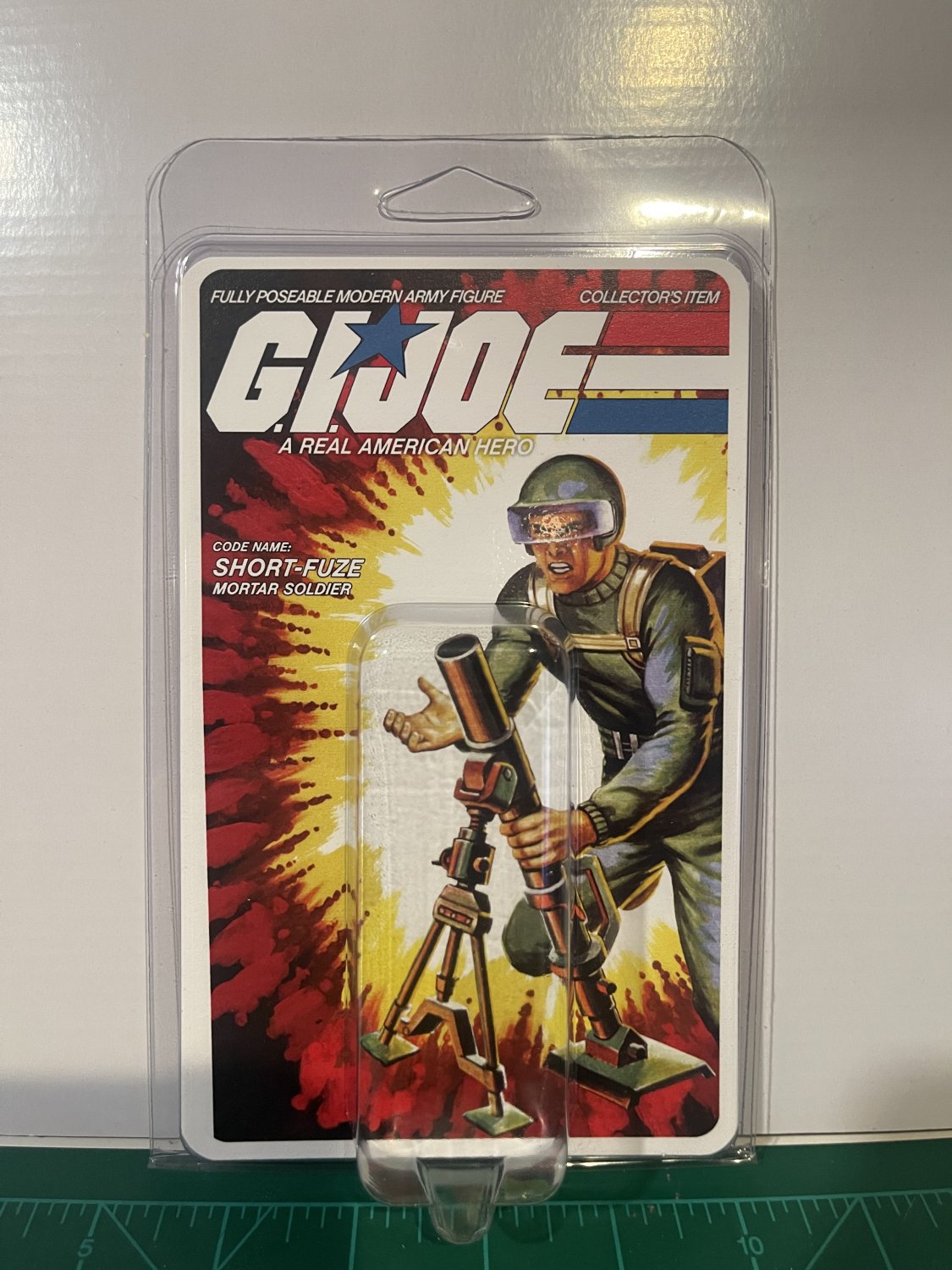 GiJoe Short Fuse Clamshell Display Case