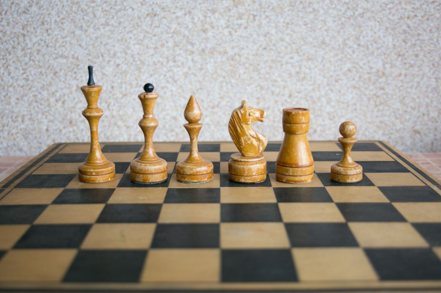 Vintage wooden soviet chess set 60s / similar design Kasparov's desktop set